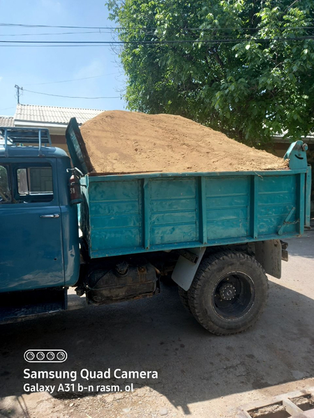 Turpoq  sotiladi