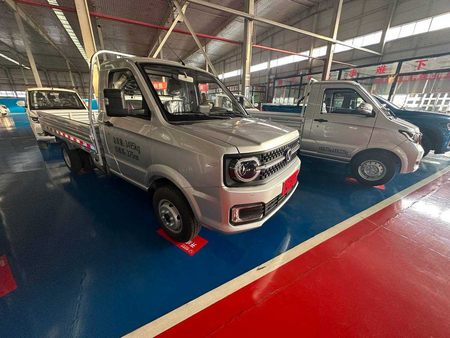 VICTORY K3 3,5тоннали 2024й Грузовиклари cотувда.Changan/Shineray/Labo