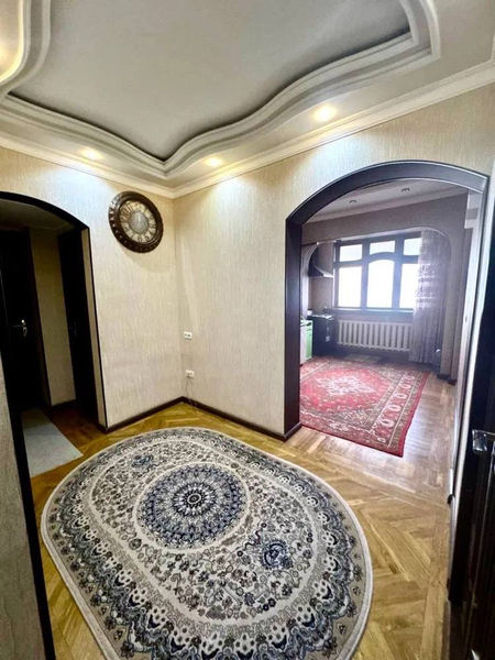 Сдается 2х ком квартира Чорсу Самарканд Дарвоза 100м/2
