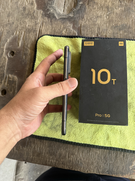 Mi 10t Pro 8.256g holati ideal karopka dak bor kamplekt holati ideal