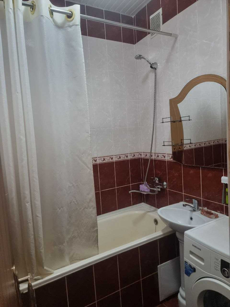 Продаётся 1-2/4/4 Ависозлар(Лисунова-1А) Кадышева