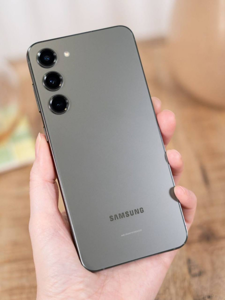Samsung S23 новый