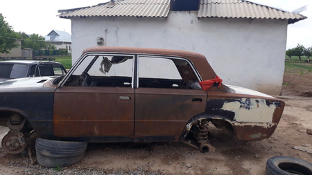 Vaz 2106 kuzf sotiladi