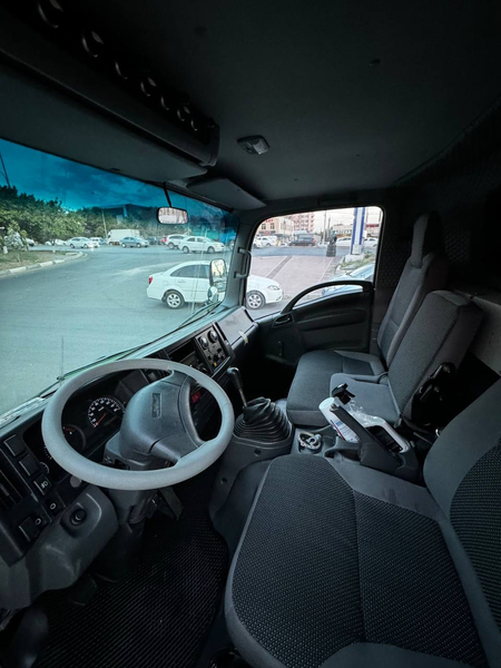 ISUZU CNG рама холатда 2019 йил холати зор баллонлари янги 32000км