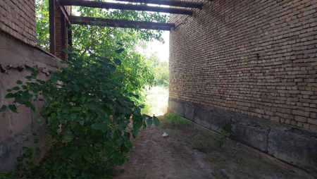 N959 Zangiota tumani Raysentrda Qahramon MFY 8.4 sotixdan 2 ta