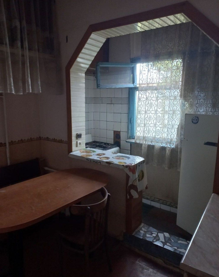 Срочно Yunusobod 4 kv Billur 43 kv 1 xona