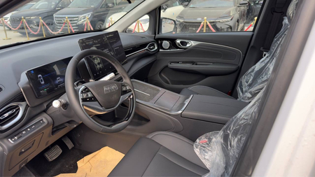 Gac aion v+ 7 kishilik elektromobil sotiladi