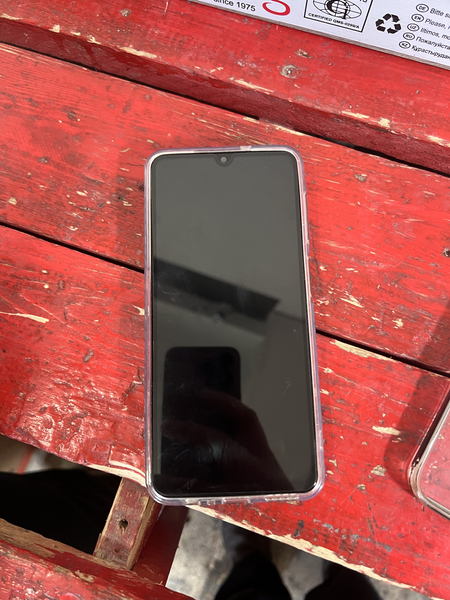 Samsung a 04s sotiladi