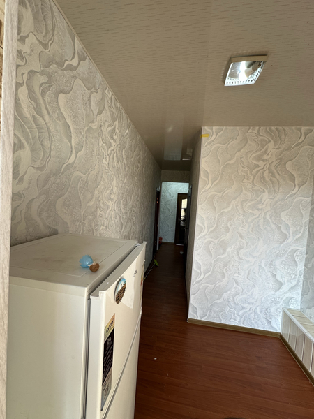 Qoraqamich 2/5 2/3/4 balkon 2/6 srochno sotiladi remontli uy