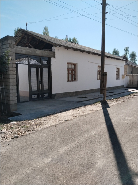 Жумабозорда Уй сотилади