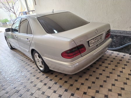 Мерседес 210. Авангард.