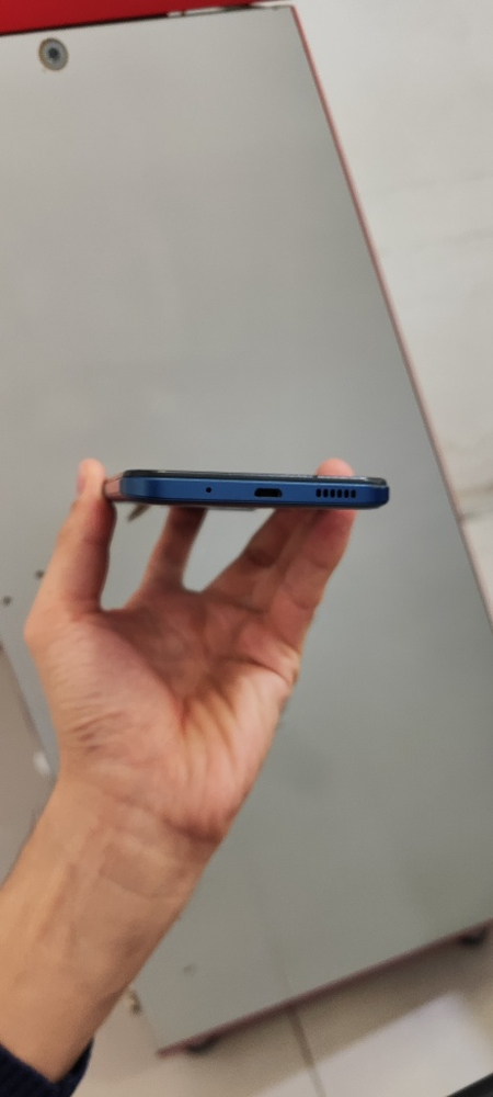 Redmi 12 C.  Ideal xolati nok