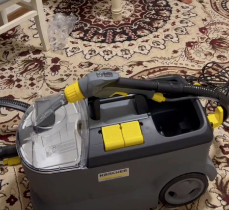 моющый профисиональный пелесос KARCHER puzzi 10/1