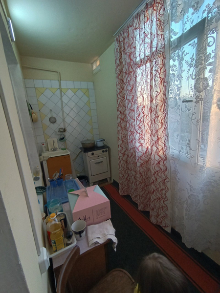 Продаётся своя квартира 2х комнатная,  50 квадратов на Мухтар Ашрафи