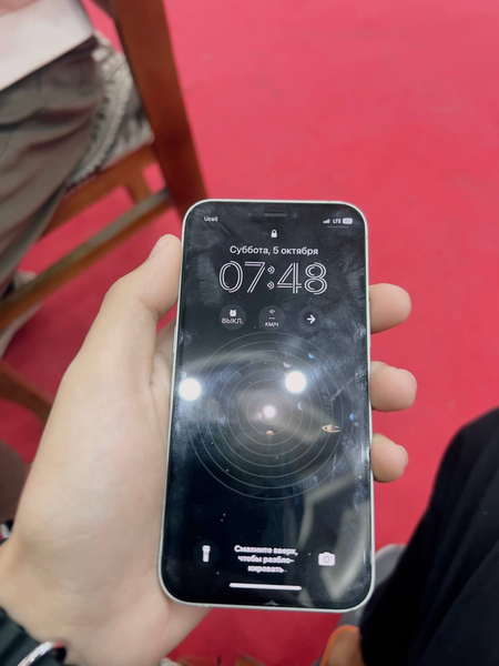 iphone 12mini ideal