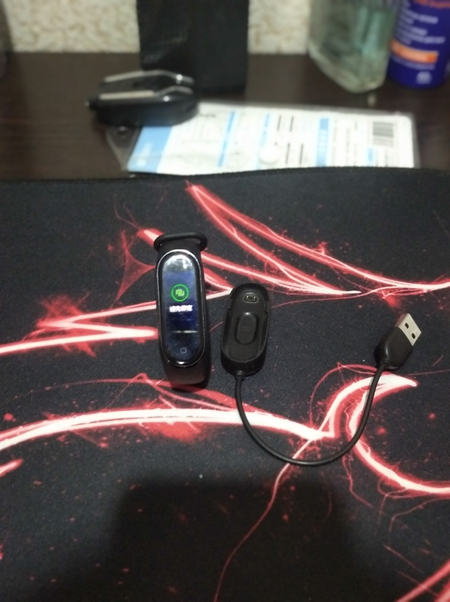 Mi band 4 в хорошем состоянии
