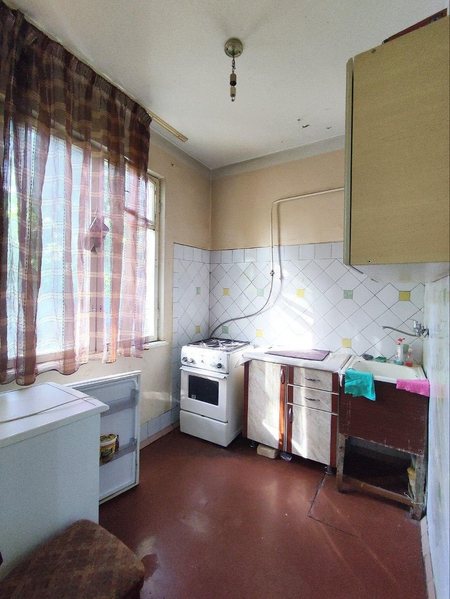 Срочно продаётся 2х комнатная. Чиланзар 3