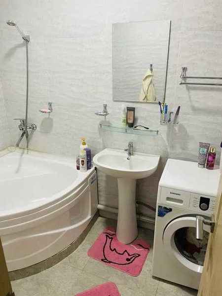 Срочно! Себзар 2-х комнатная 60 м2