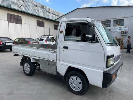 Chevrolet Labo 2020
