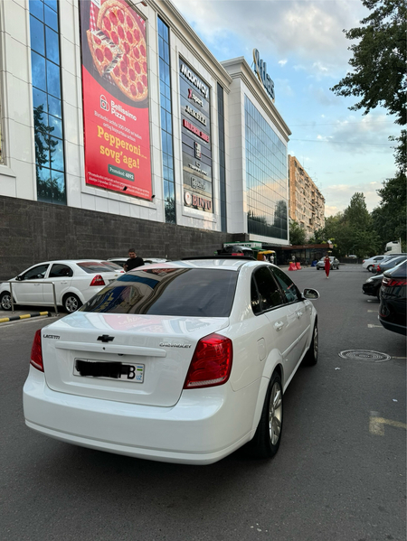 Lasetti 1.6 avtomat 2012