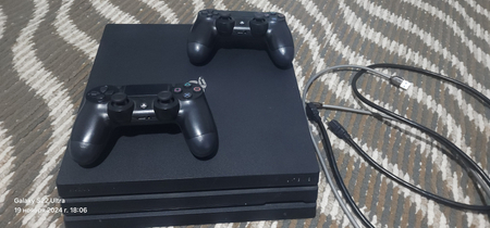 Playstation 4 PRO YANGI