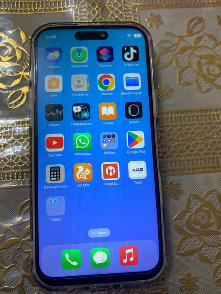 iphone 16.   .    . Р.  Р