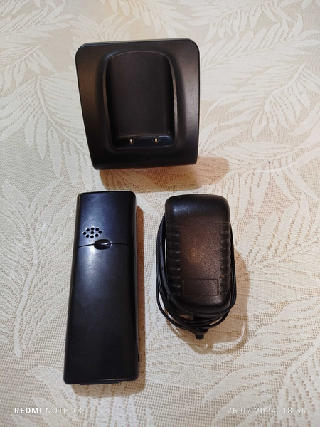 Uzmobile CDMA-450 ATEL L-600 (95 kodli) telefoni sotiladi