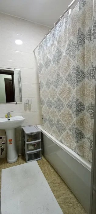 НОВОСТРОЙКА М.Горький ул Сайрам под ключ мебель+техника 3- ком 86 м2
