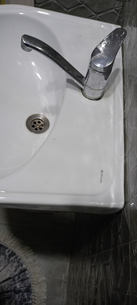 Sotilada vanna tualet rakvina