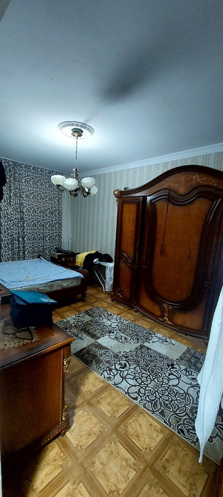 Срочна продаётся квартира 4/4/4