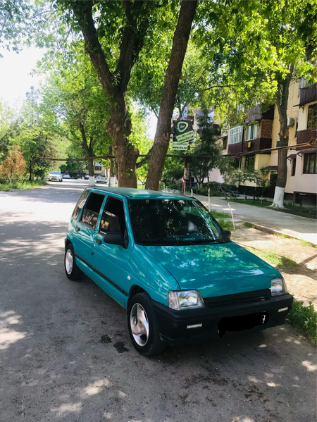Тико год 2004 машина хорошие