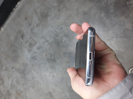 Samsung Galaxy S21 Ultra 120$