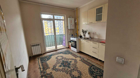 Срочно продаётся 1 комнатная квартира в ЖК Green Park, ул. Махтумкули!