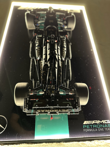 Mercedes-AMG F1 W14 E Performance PETRONAS