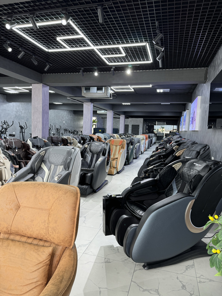 массажных кресел фабрика. Adiks modern comfort