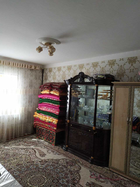 Shahar markazida dom
