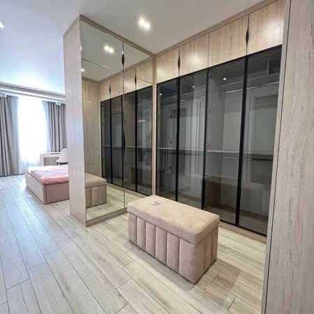 Срочно. Новостройка, 3 комнаты, Бузбазар