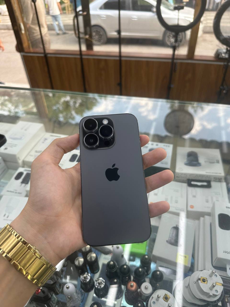 Iphone 14 pro esim