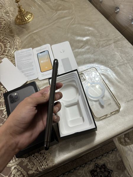 Iphone 11 Pro max LL/A ideal