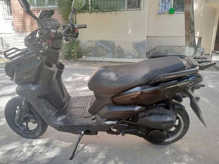 Продаётся Скутер Танка 150