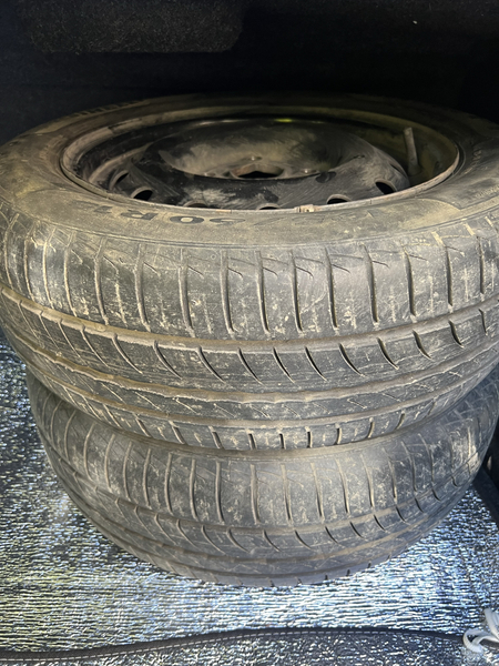 Продем колеса от Ласетти. Родные штампованые диски и шины Pirelli