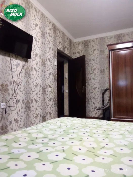Срочно продается 1в2 комнаты квартира возле ТЦ Самарканд Дарвоза. SA04