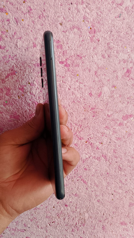 Samsung Galaxy A 13 4 64 GB xotira