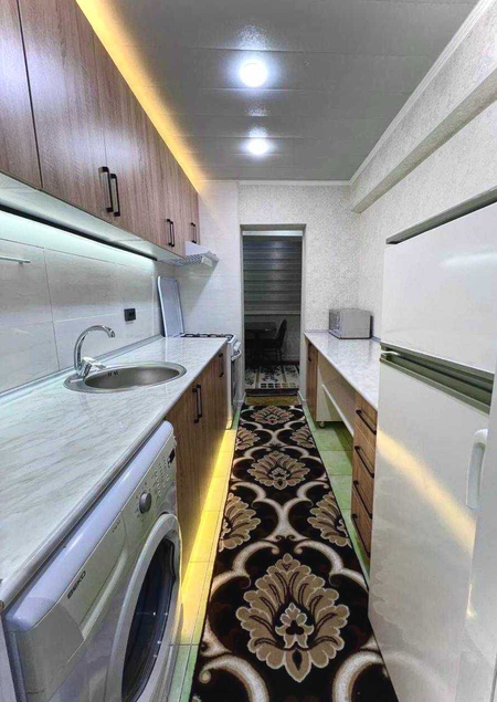Срочно! На Ш.Руставели - 2х ком, 60 м², Евроремонт+ мебель и техника