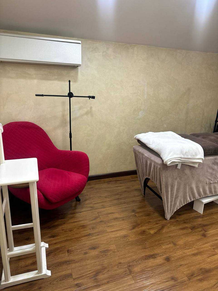Сдается в аренду кабинет лашмейкера