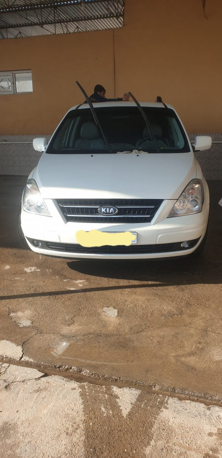 KIA Carnival 2008- yil