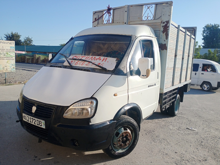 Gazel 330202 Srochna sotiladi 2410 mator