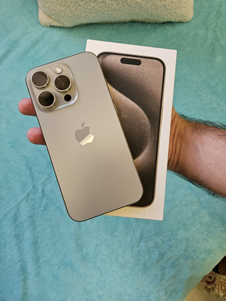 Iphone 15 pro 128 gb