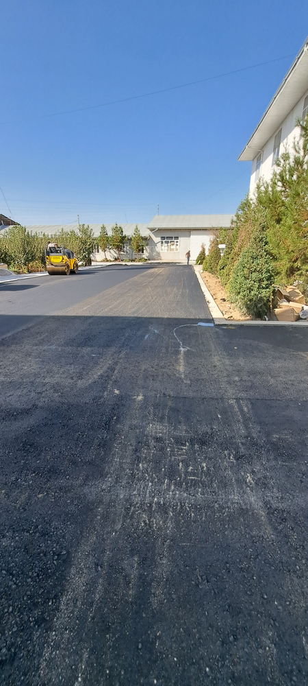 Asfalt ishlarni qilamiz