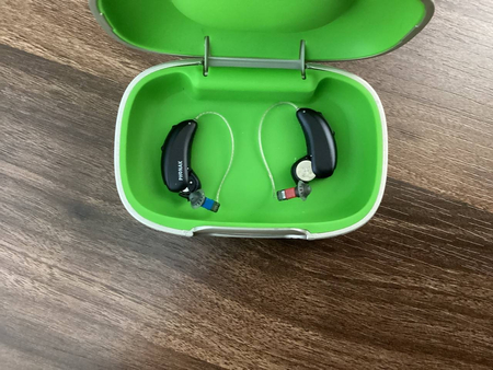 Phonak  слуховой аппарат  в идеальном состоянии